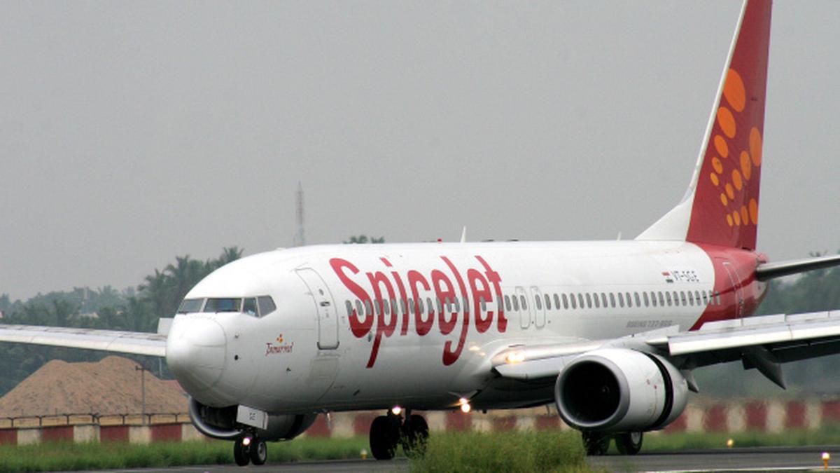 SpiceJet bounces back, posts Rs. 56 cr profit for Q1 - The Hindu