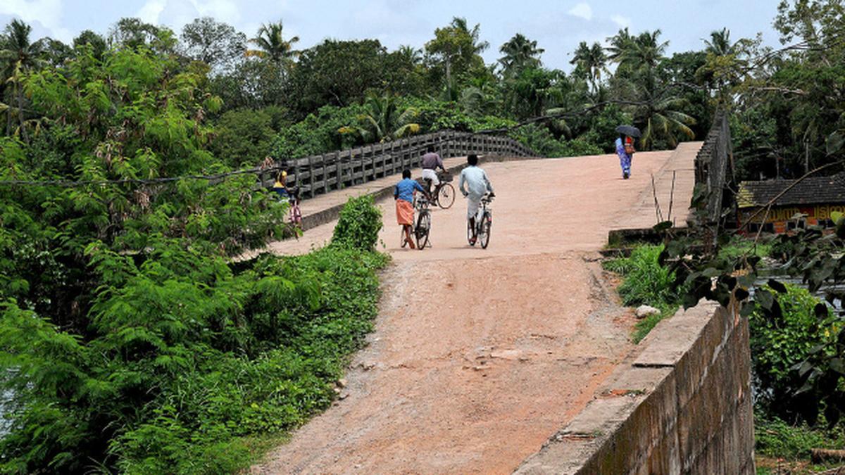 Ezhupunna bridge commissioning on December 15 - The Hindu