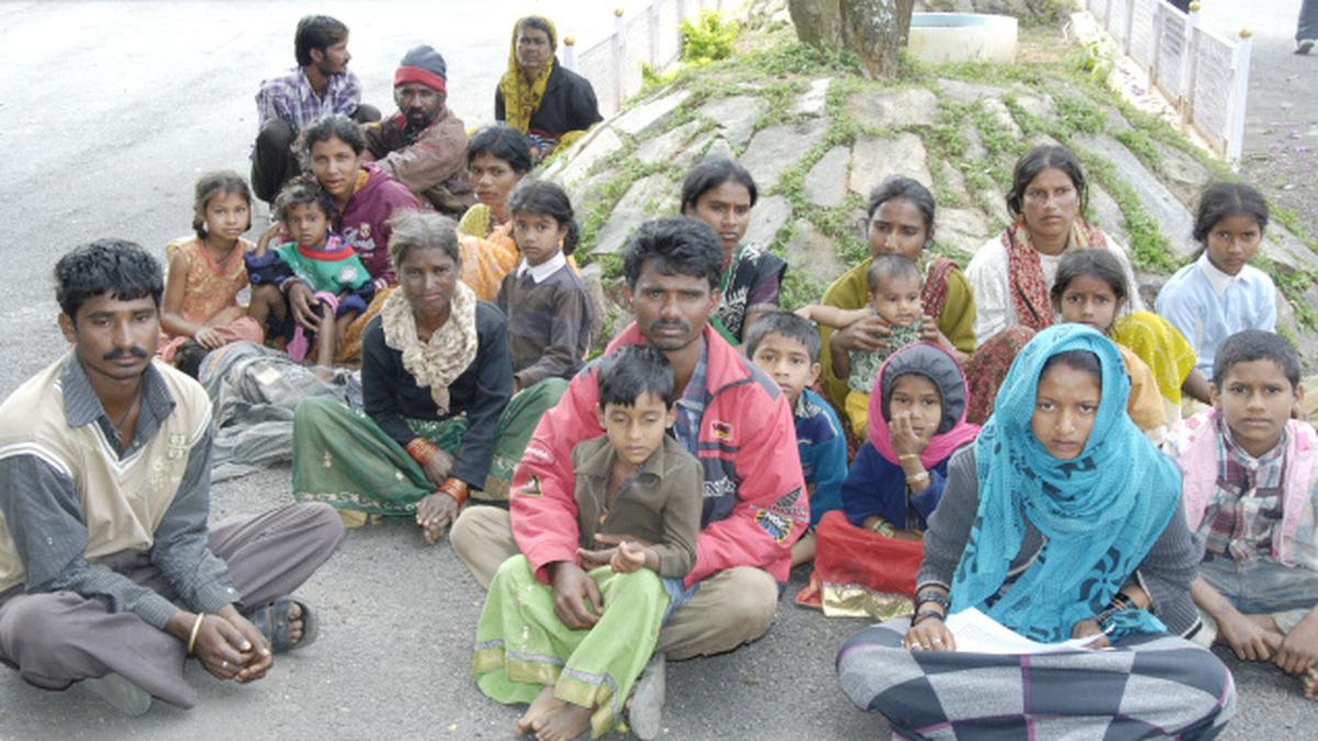 Residents of Alur village seek basic amenities - The Hindu