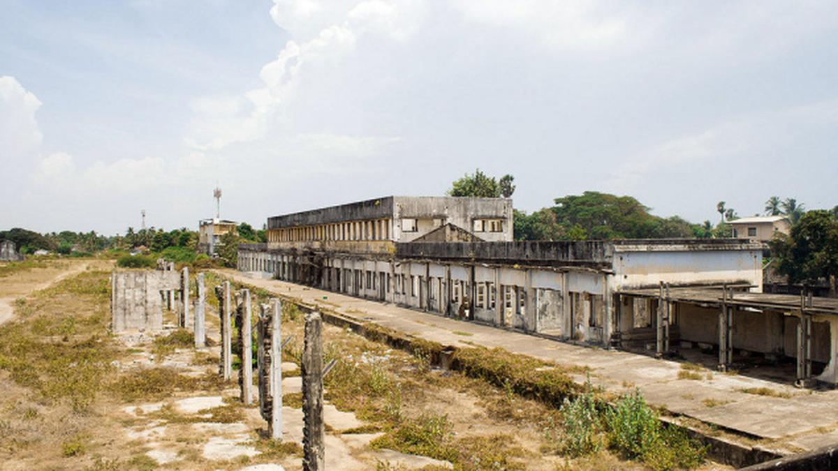 Train to Jaffna: resuming a journey after 25 years - The Hindu