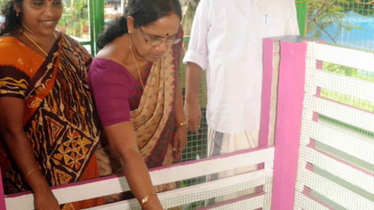 Aerobic composting bins for 500 families - The Hindu