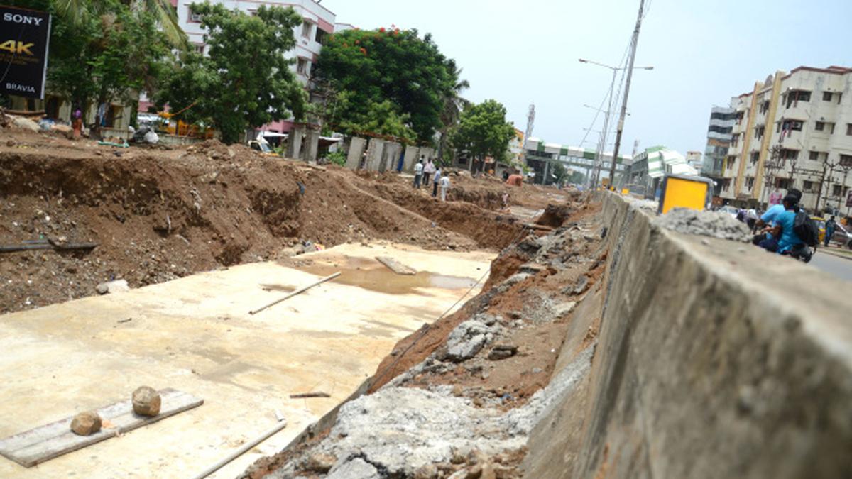 Earthen channels to aid drainage - The Hindu