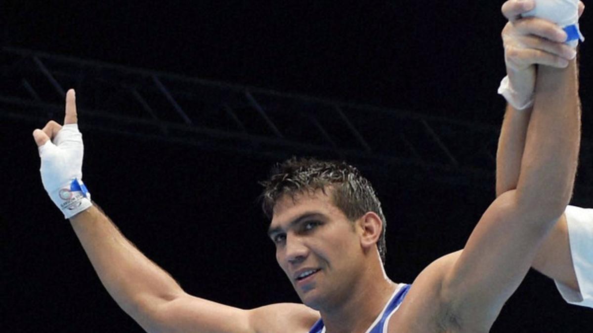 Boxer Manoj wins court battle against govt, to get Arjuna - The Hindu