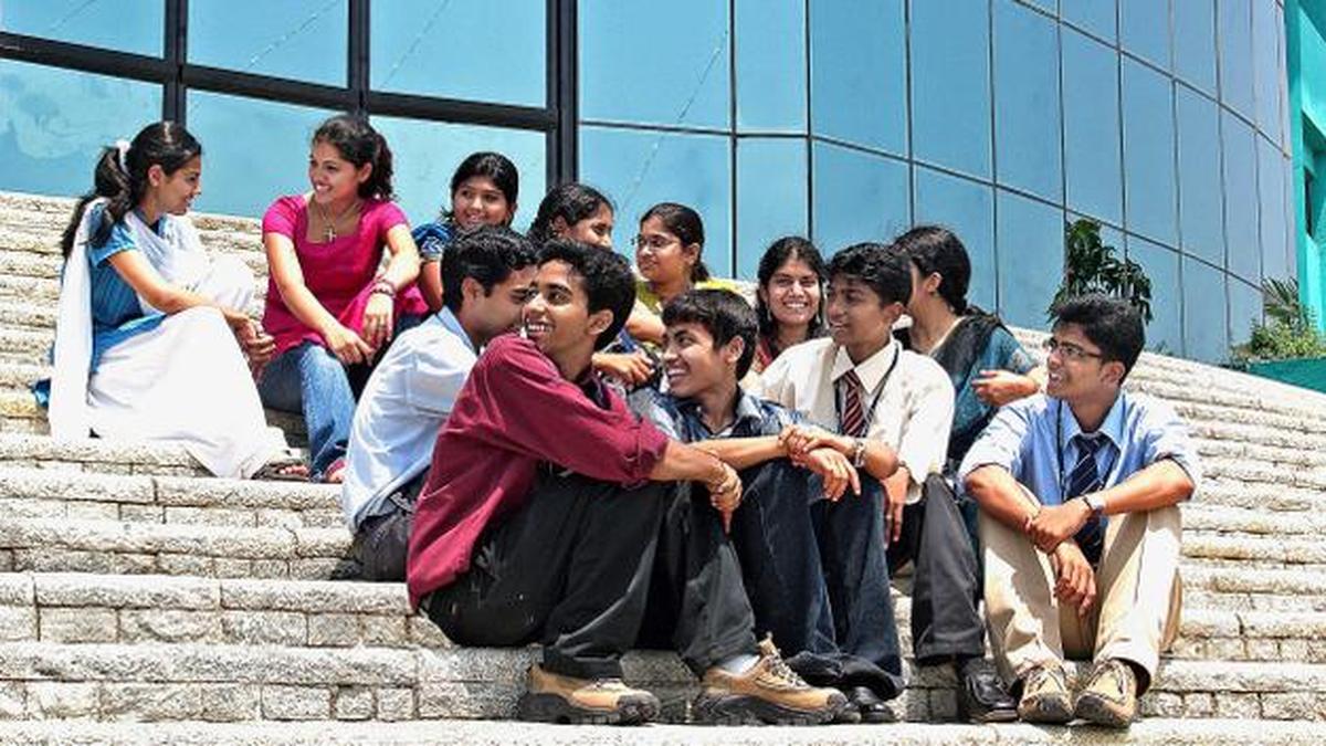 Learning through video from IIT professors - The Hindu