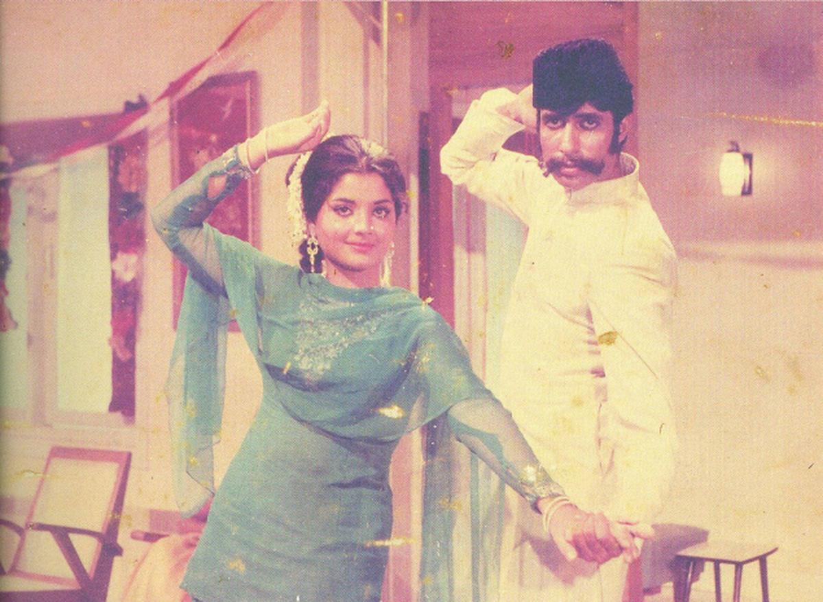 Parwana (1971) - The Hindu