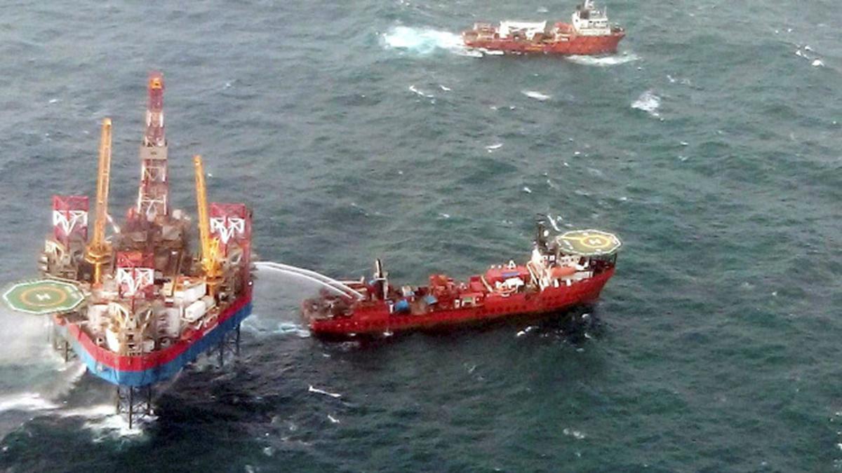 Mumbai High oil well operation stopped due to gas leak - The Hindu