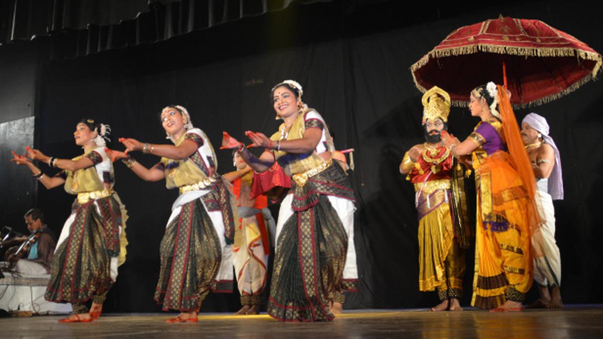 The eight wonders of dance - The Hindu