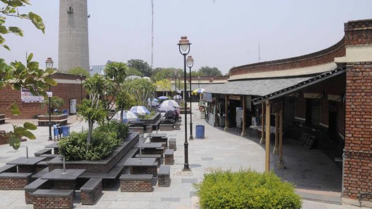 All’s not well with Pitampura Dilli Haat - The Hindu