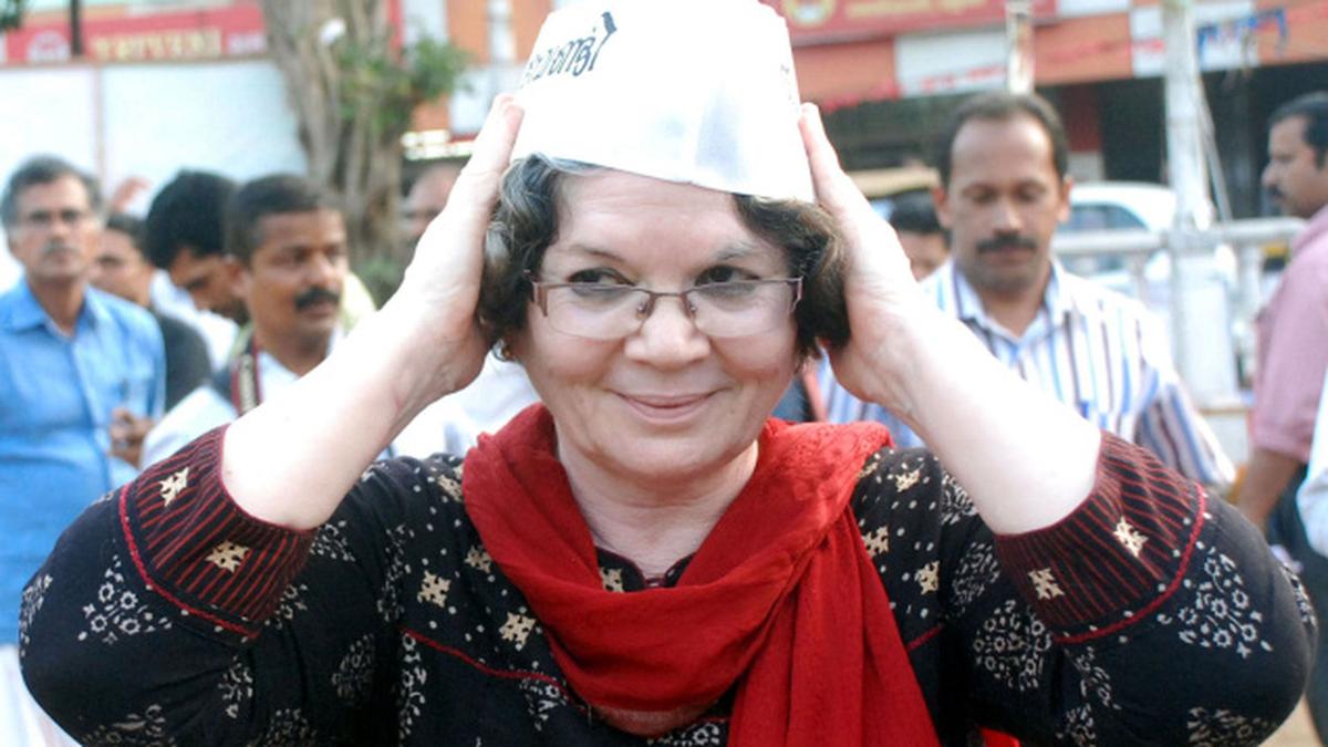 AAP fields author Sara Joseph against Chacko - The Hindu