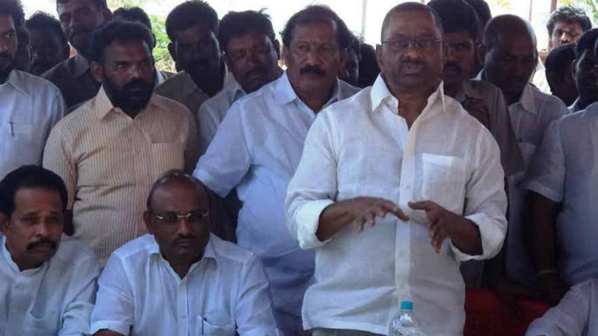 Ravindra Reddy set to join TDP - The Hindu