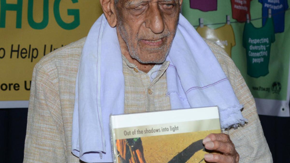 Help Age India launches ‘HUG’ campaign to help elderly - The Hindu