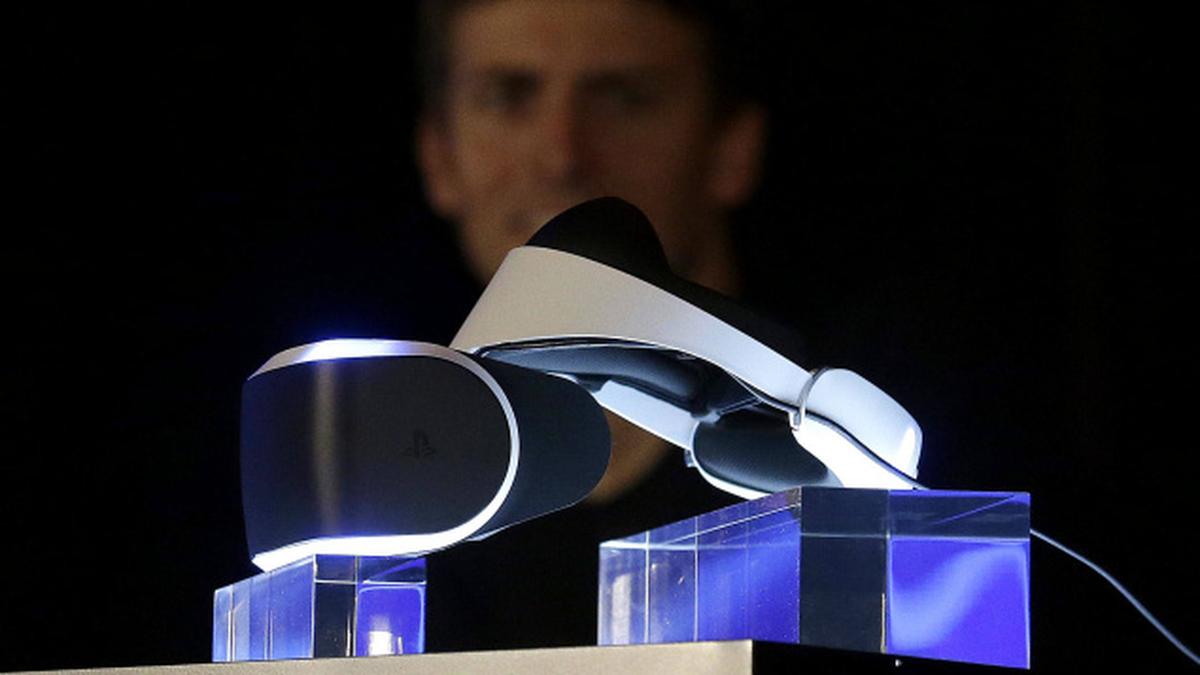 Sony unveils virtual reality headset for PS4 - The Hindu