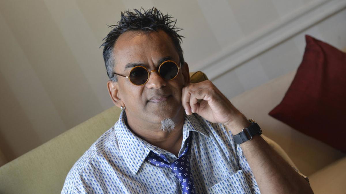 Remo Fernandes quits politics, supports AAP - The Hindu