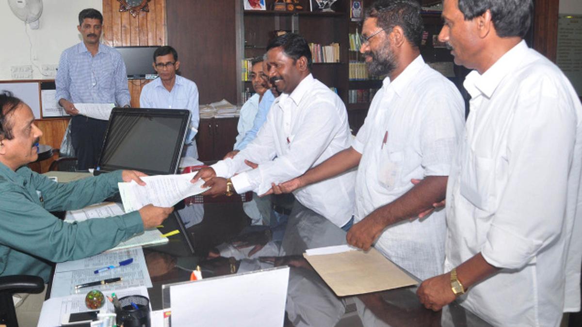 Left candidates file papers in Dakshina Kannada - The Hindu