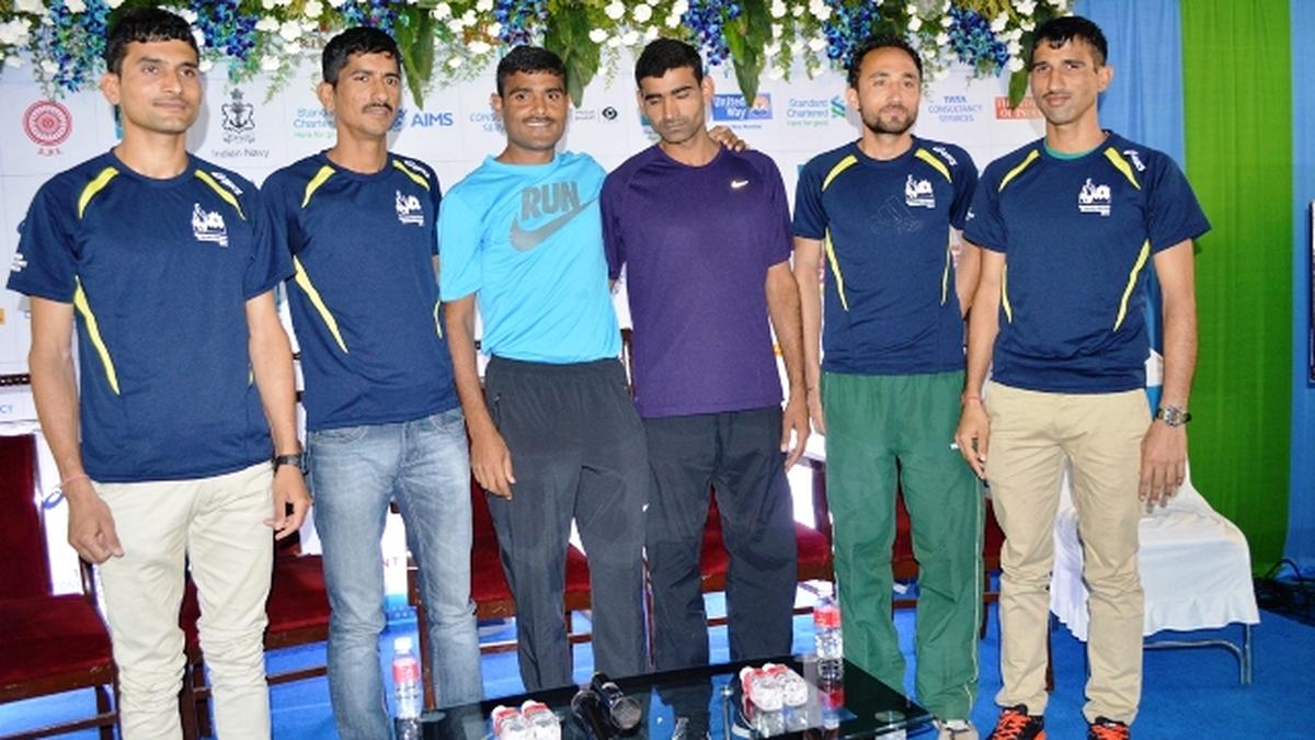Indian men and women marathon runners in quest of Rs. 5 lakh prize ...