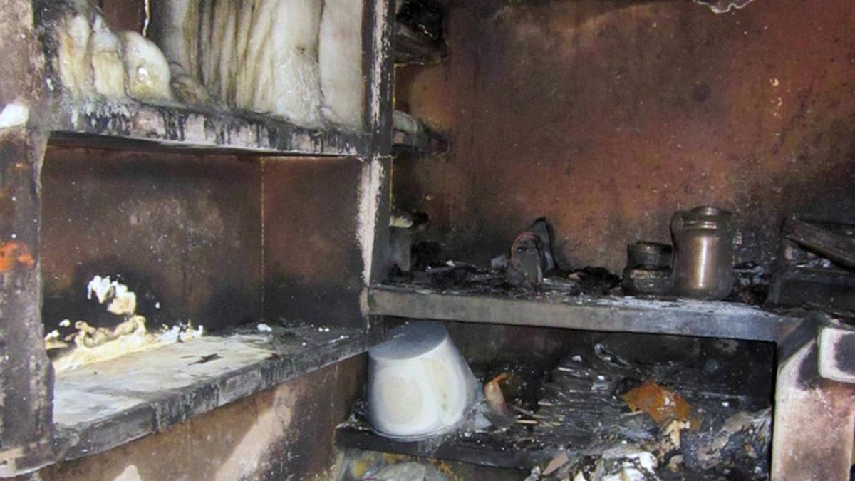 Two women killed as camphor unit in Sendurai catches fire - The Hindu