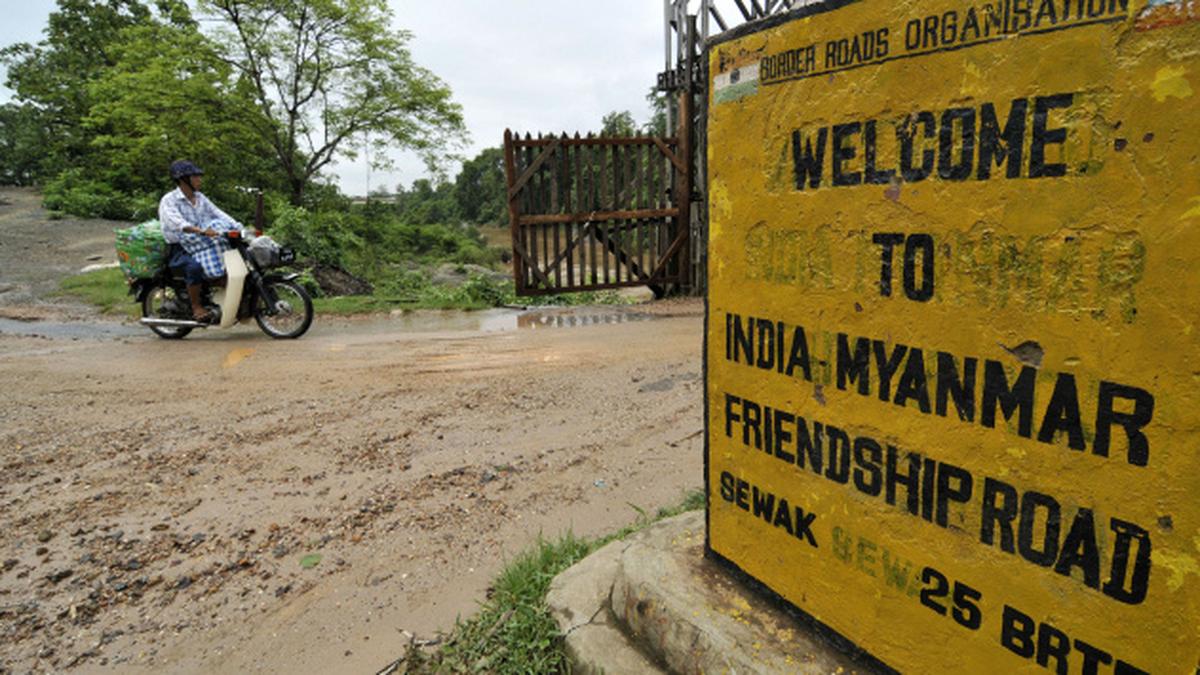 Border trade along Moreh in Manipur comes to standstill - The Hindu