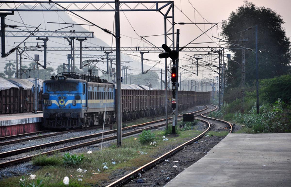 Duvvada: passengers kept out of loop - The Hindu