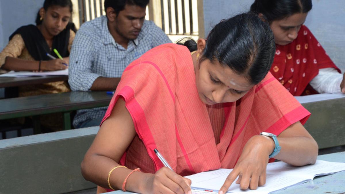 Thousands appear for Group-II examination - The Hindu