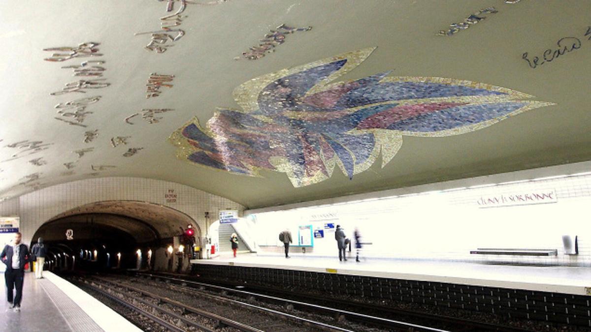 Art in a metro - The Hindu