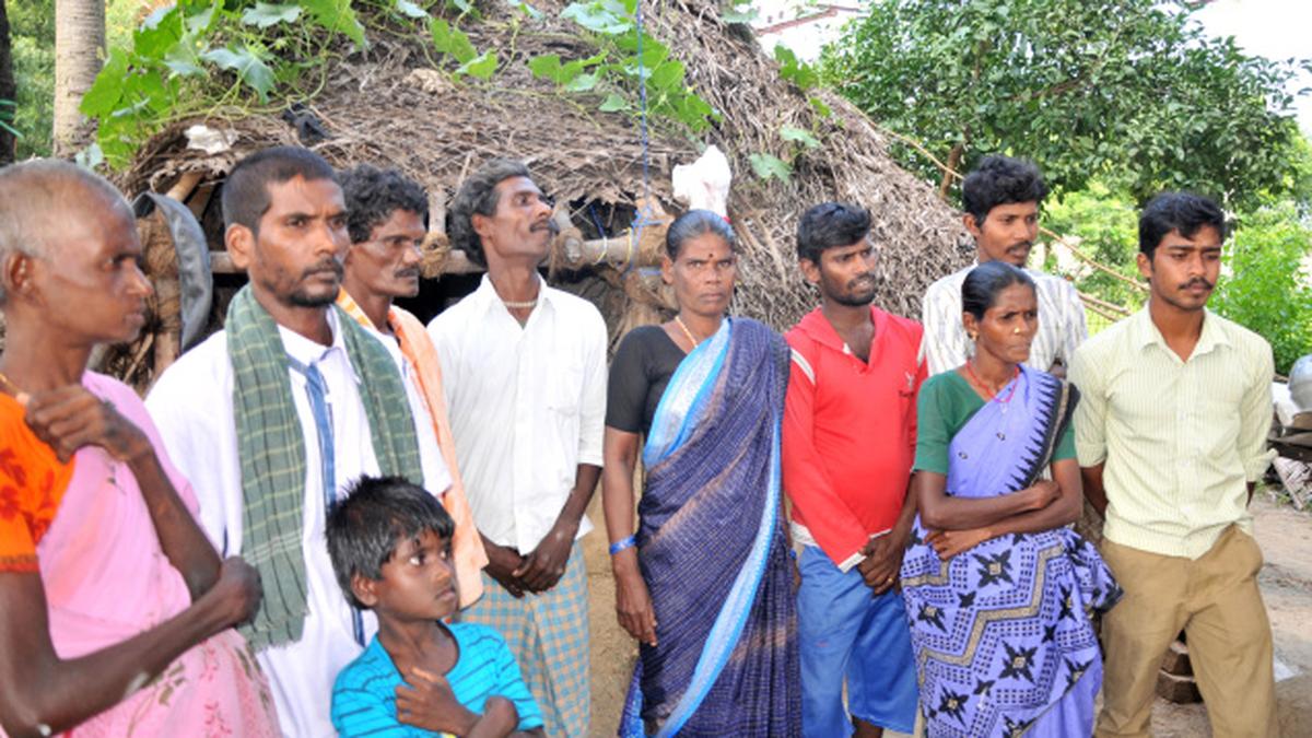 10 employed as bonded labourers from Puducherry rescued - The Hindu
