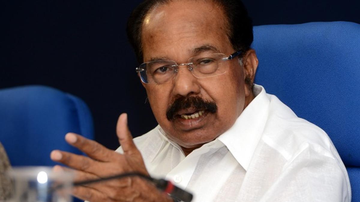 Rahul fit to be PM: Moily - The Hindu