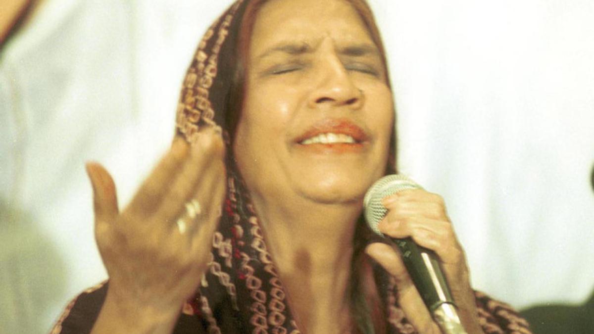 Borders did not matter to singer Reshma - The Hindu