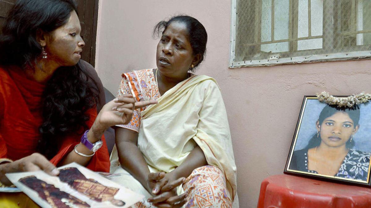 Campaign to stop acid attacks - The Hindu