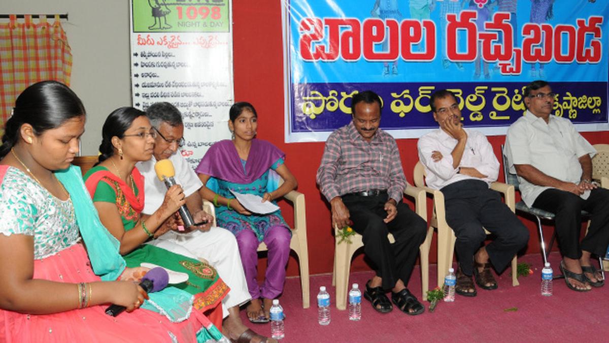 Kids make the best of ‘Baalala Rachabanda’ in Vijayawada - The Hindu