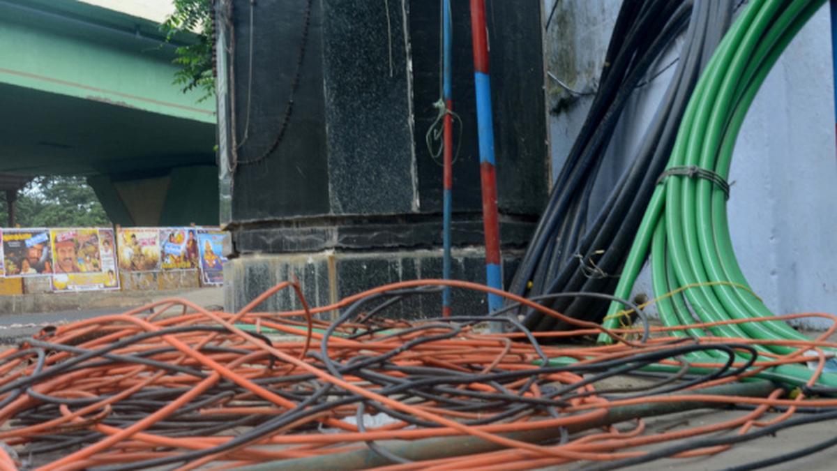 Corporation to remove illegal cables laid by 20 telecom firms - The Hindu