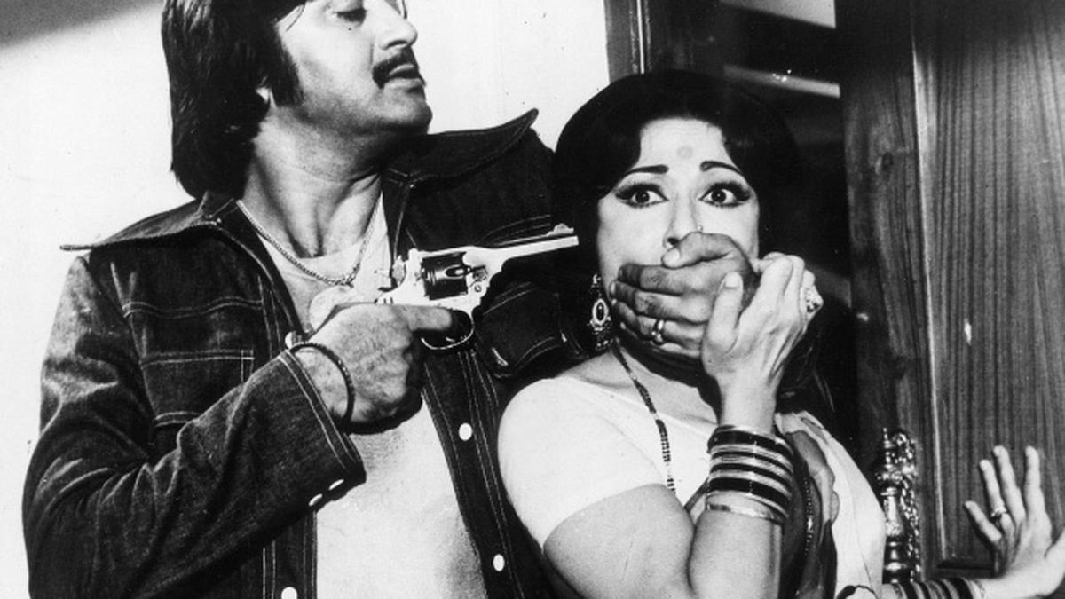 36 Ghante (1974) - The Hindu
