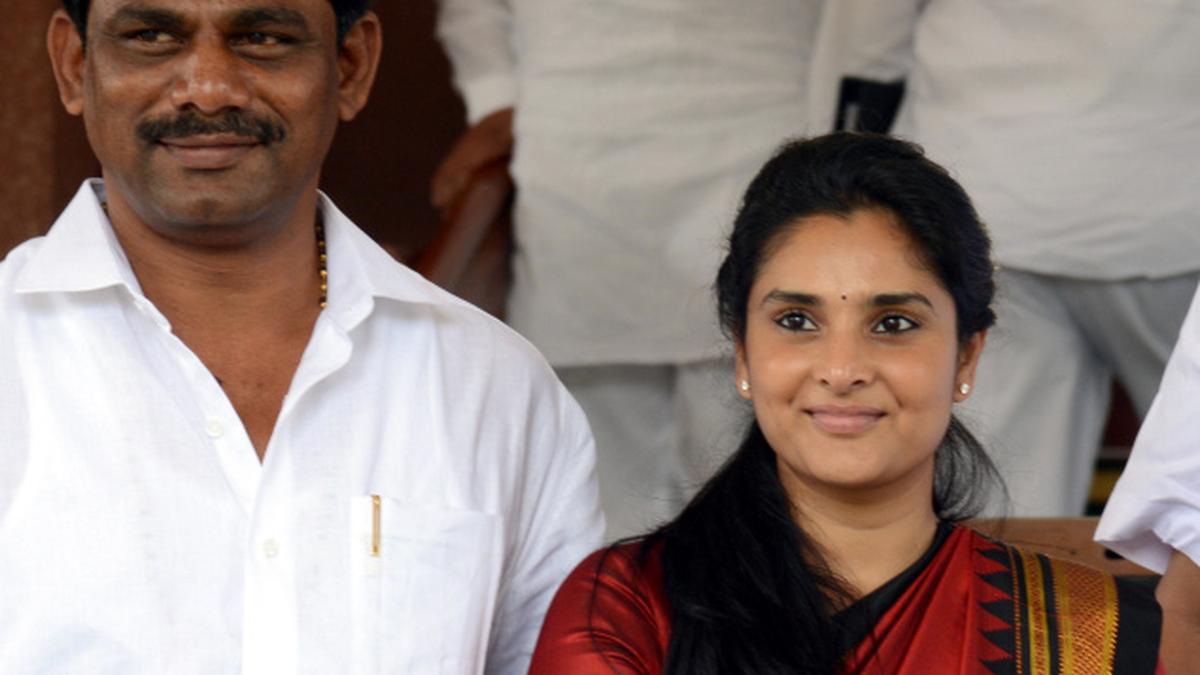 Ramya’s political innings leaves film producers high and dry - The Hindu