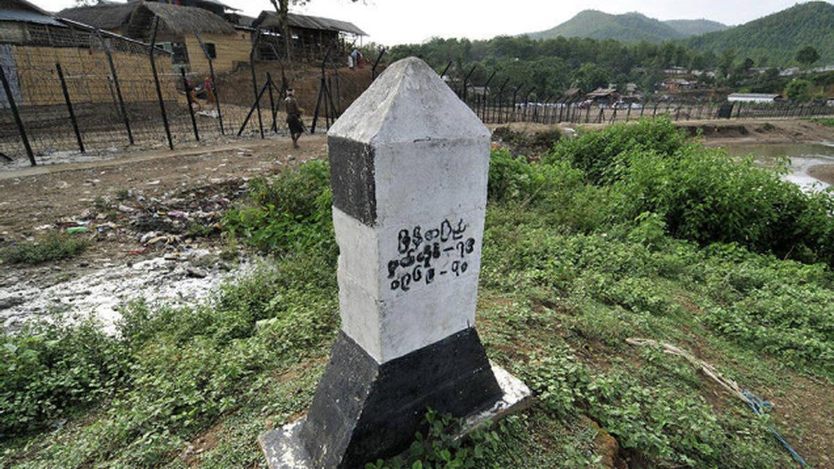 Manipur border fence: Villages maintain age-old relations even as ...