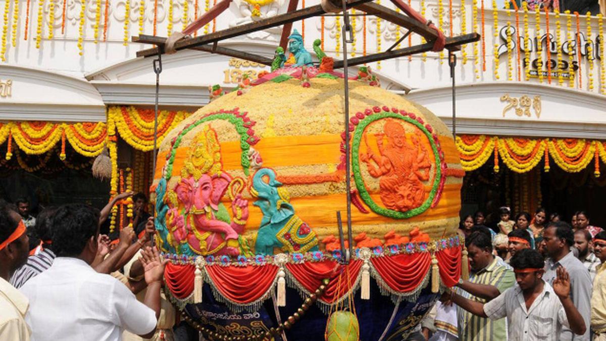 ‘Maha Laddu’ begins its journey - The Hindu