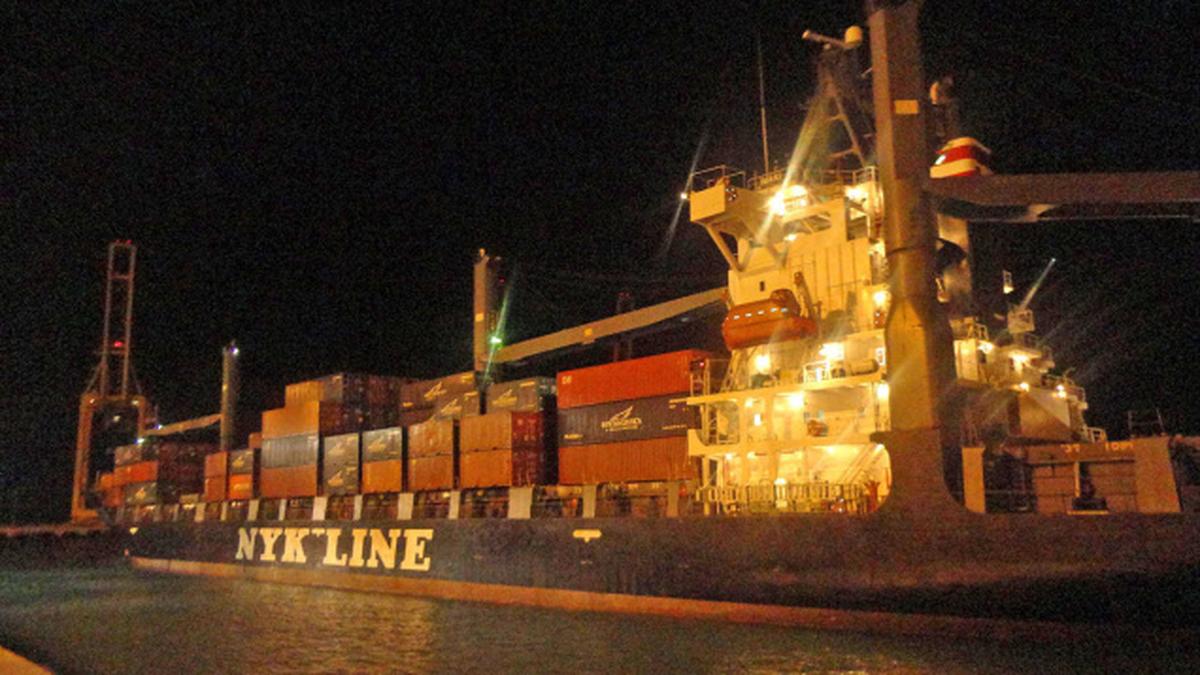 First commercial vessel comes calling at L&T Kattupalli Port - The Hindu