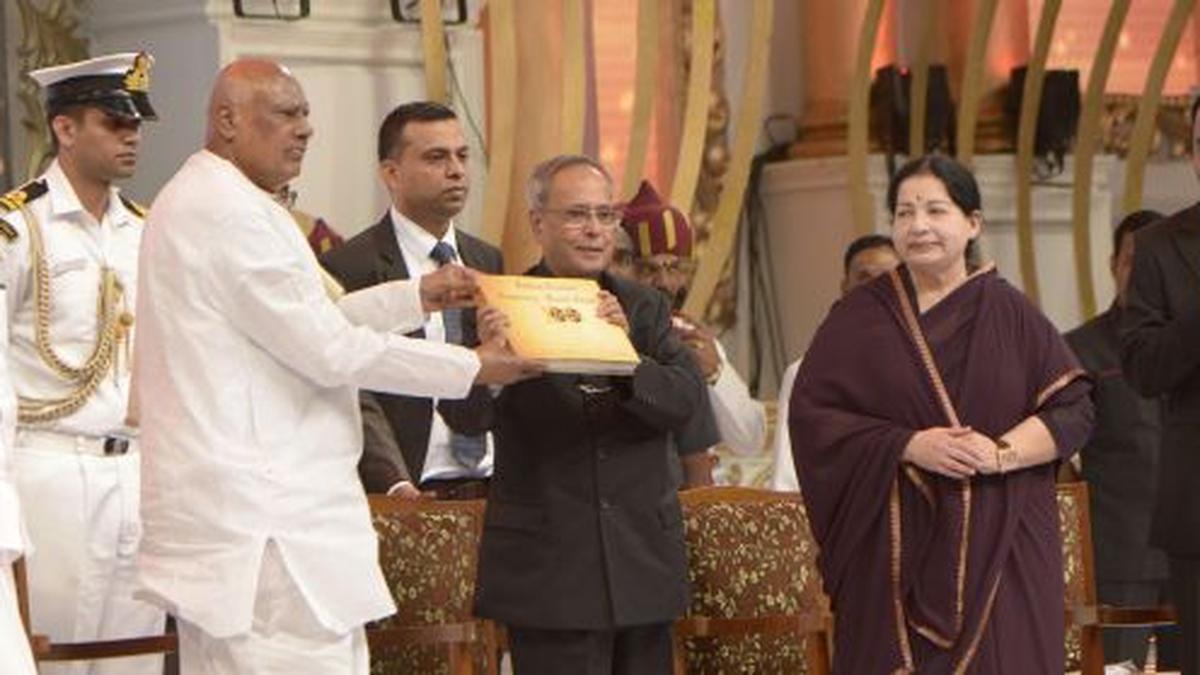 Filmmakers should convey right message: Pranab - The Hindu