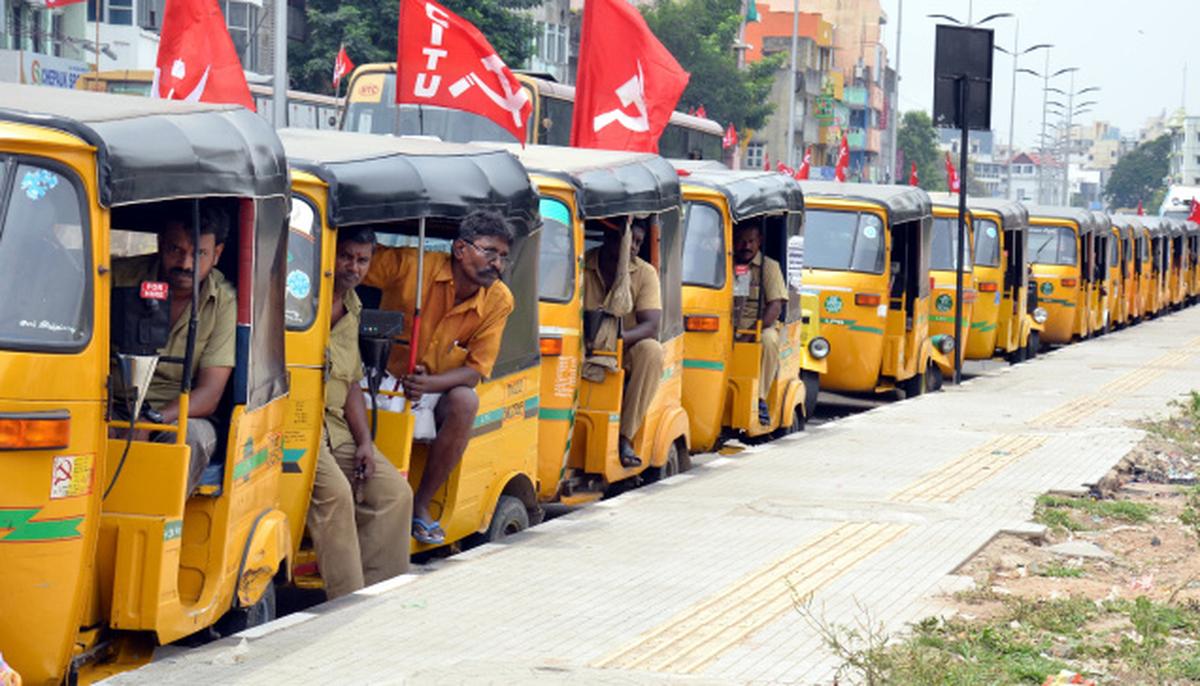 Chennai auto drivers want more time to fix meters - The Hindu