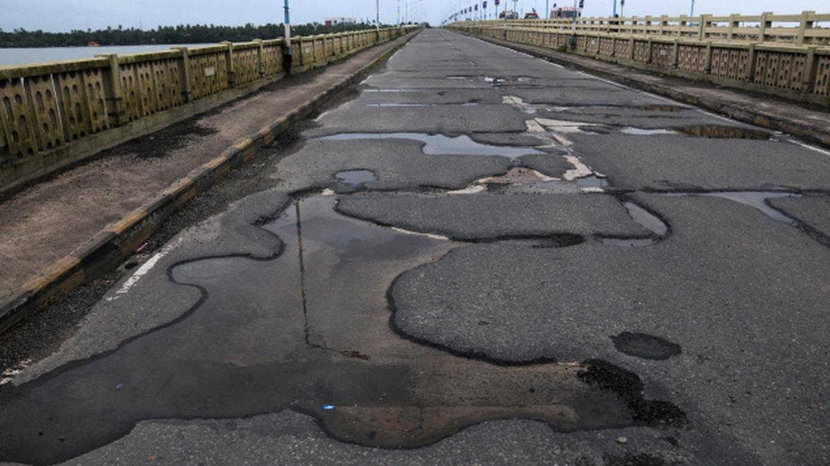 NHAI bridges hit a wall - The Hindu