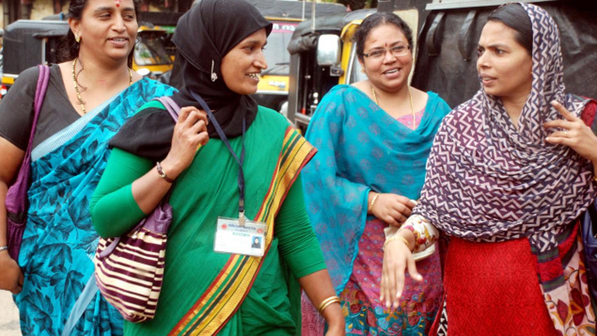 Waning hope of ASHA workers - The Hindu