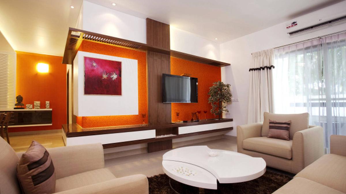 A dash of colour does the trick - The Hindu