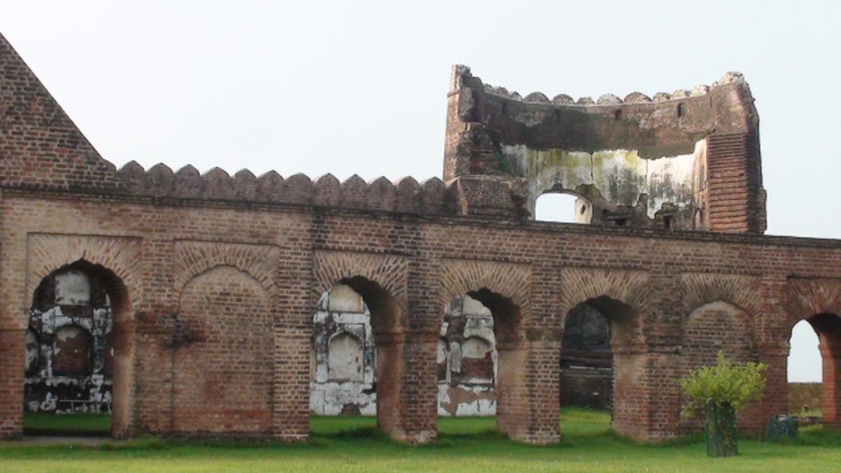 Akhnoor: Caught in a time warp - The Hindu