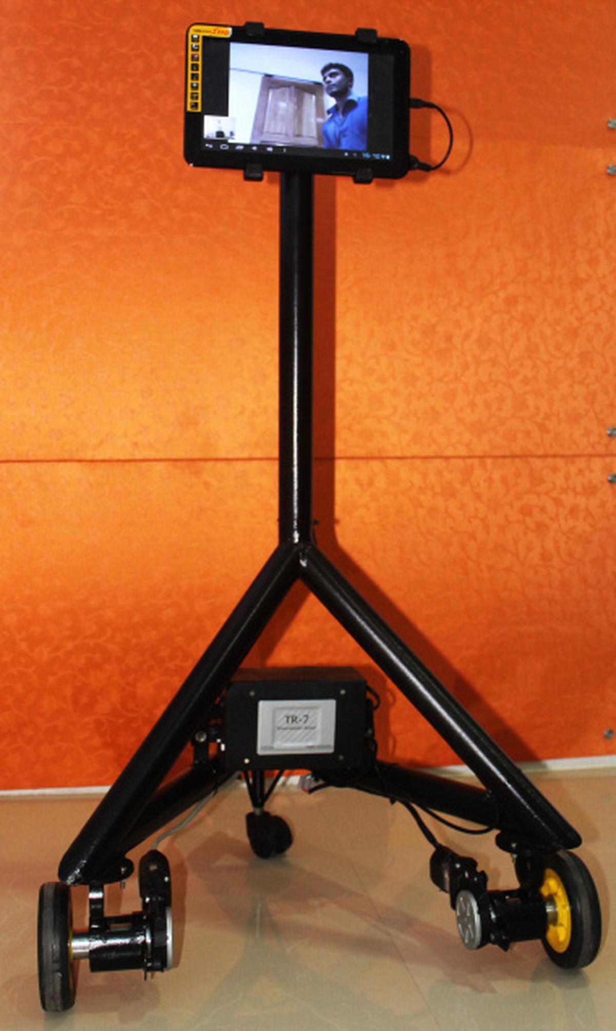 ICFOSS develops robot for remote inspection and surveillance - The Hindu