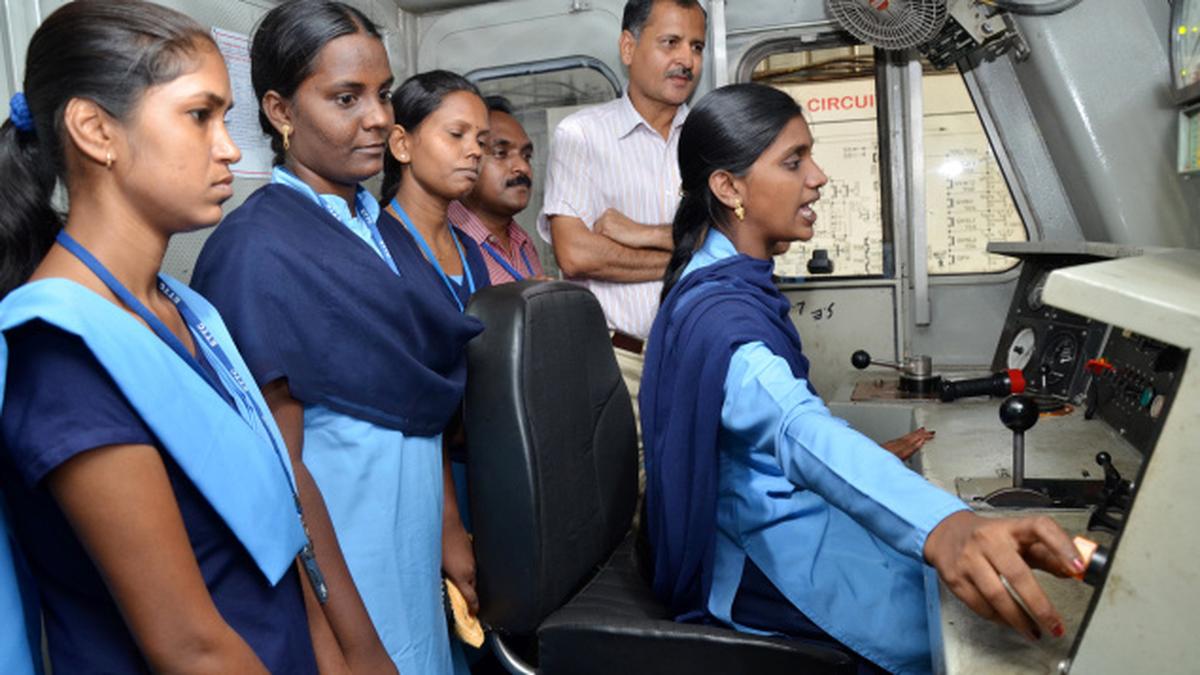 Women loco pilots raring to go - The Hindu