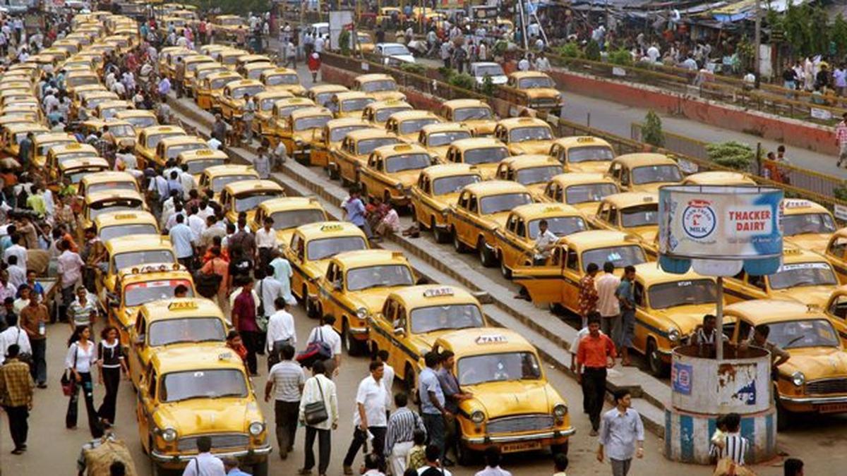Tata Motors sets eyes on Kolkata taxi segment - The Hindu