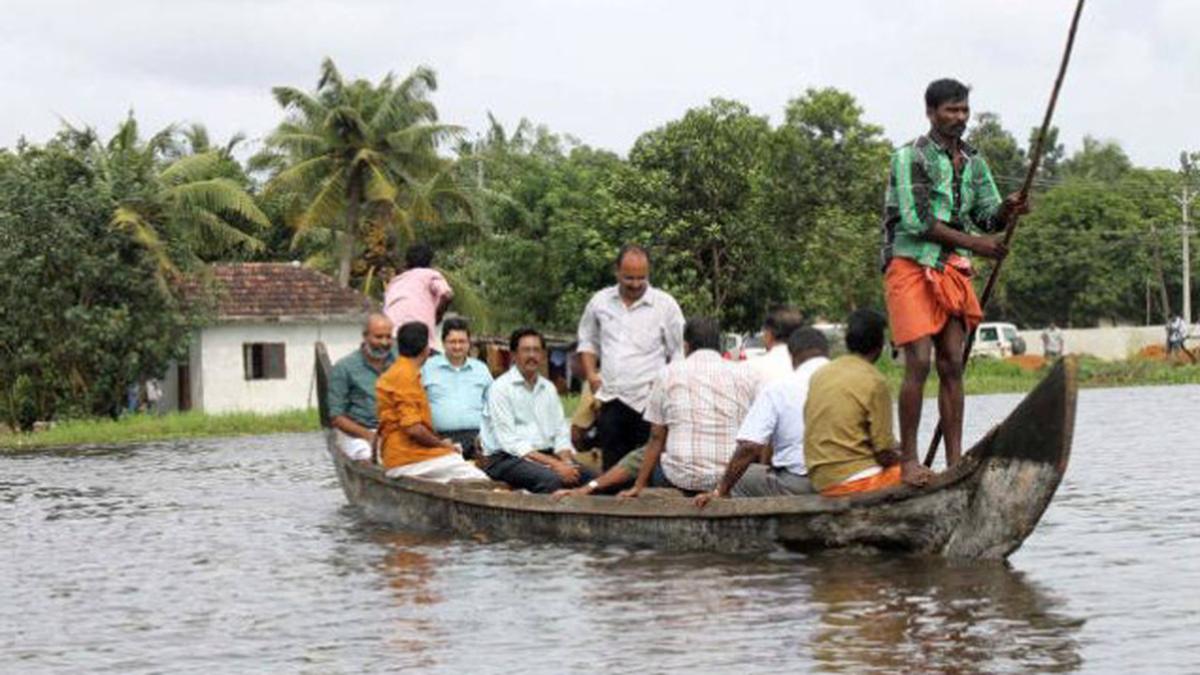 Water level in Upper Kuttanad rising - The Hindu