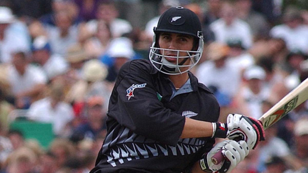 Mathew Sinclair announces cricket retirement - The Hindu