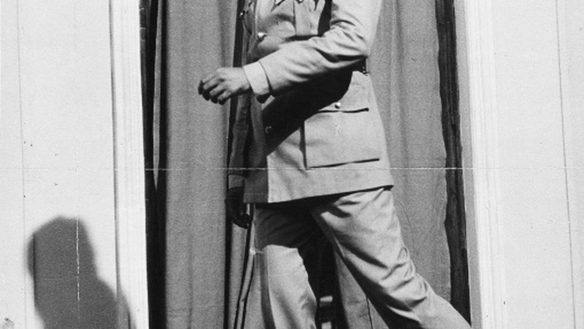 Kalicharan (1976) - The Hindu