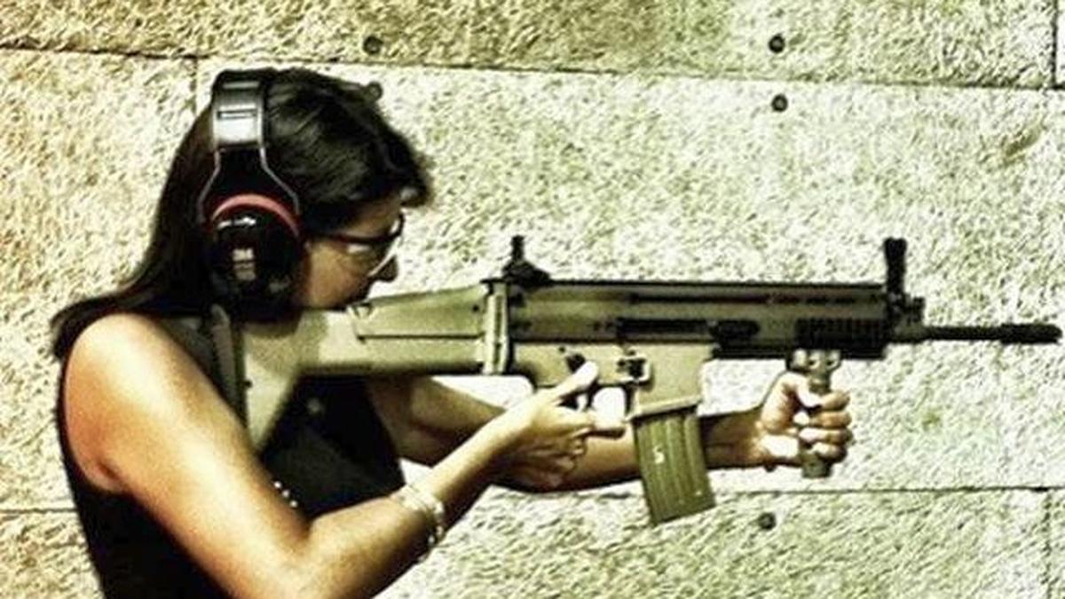 Indian-American Governor guns for weapons manufacturer - The Hindu