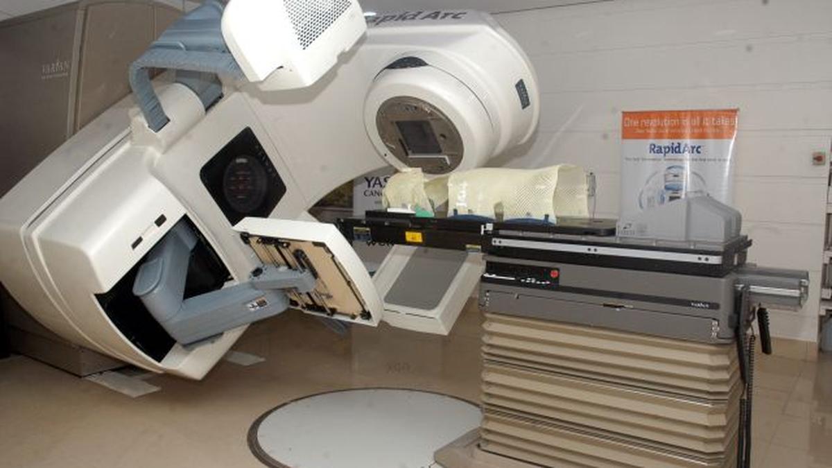 Indian doctors develop low-cost screening for cervical cancer - The Hindu