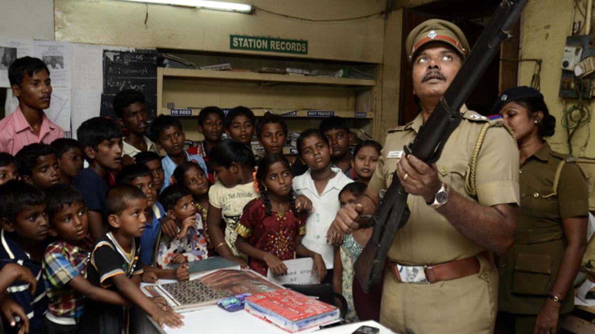 How to nab a robber: lessons from the police - The Hindu